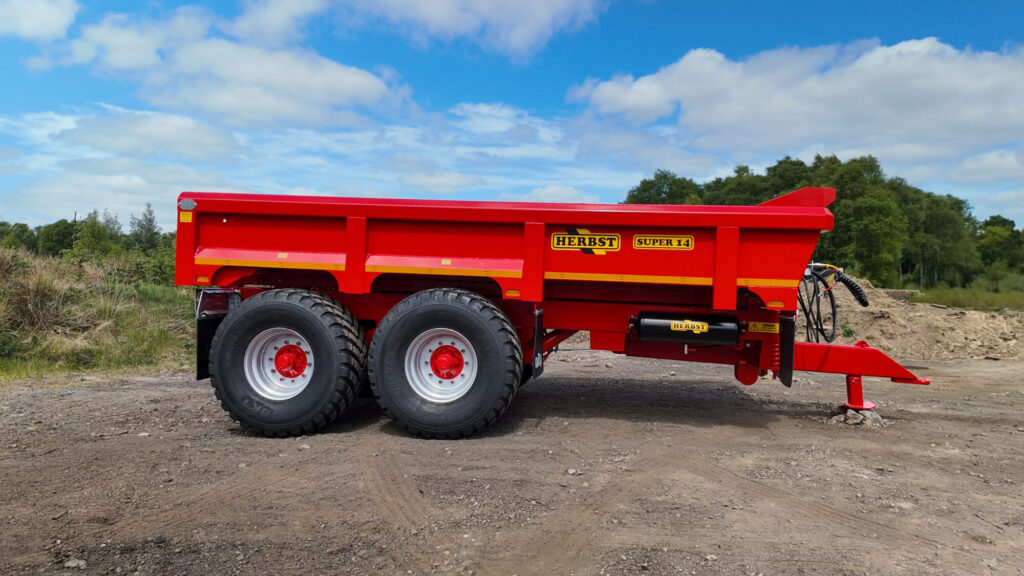 Super 14T Dump Trailer - Herbst Machinery Ltd